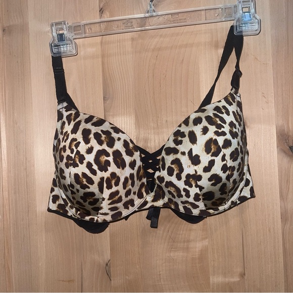 torrid | Intimates & Sleepwear | Torrid 42c Push Up Bra | Poshmark